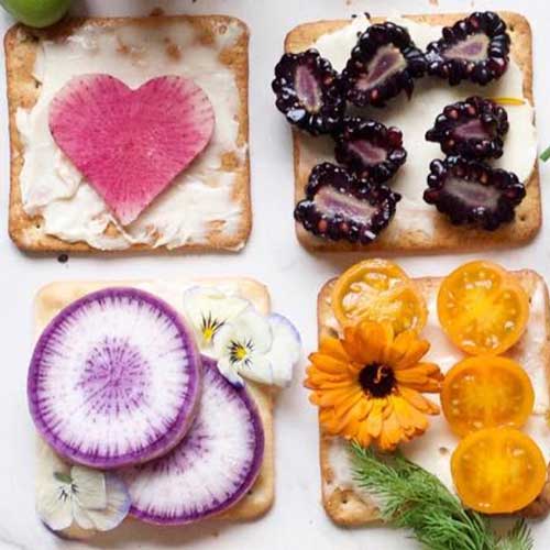 Mindful snacking for a balanced diet | The Laughing Cow UK